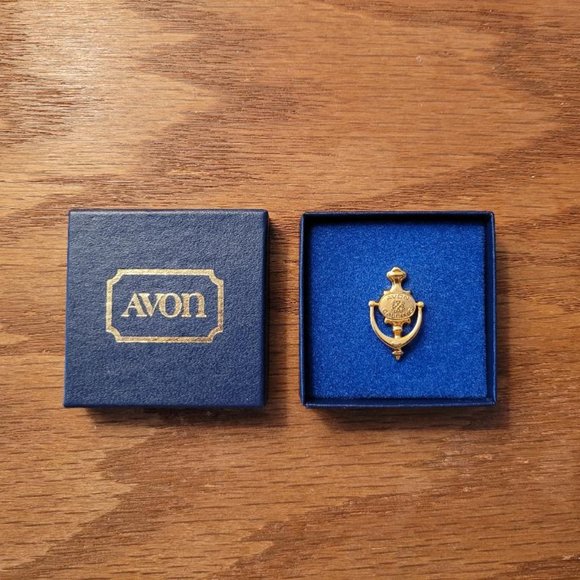 Avon | Jewelry | Vintage Avon Calling Door Knocker Pin | Poshmark